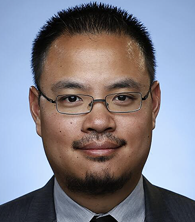 Chang Elbowing Lane Aside – Hollywood Elsewhere