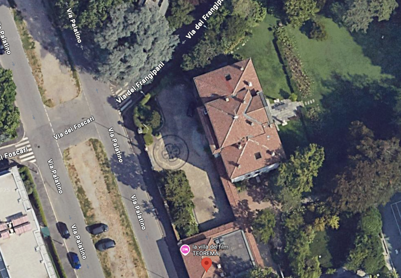 Timelessness of Divinity? – Hollywood Elsewhere